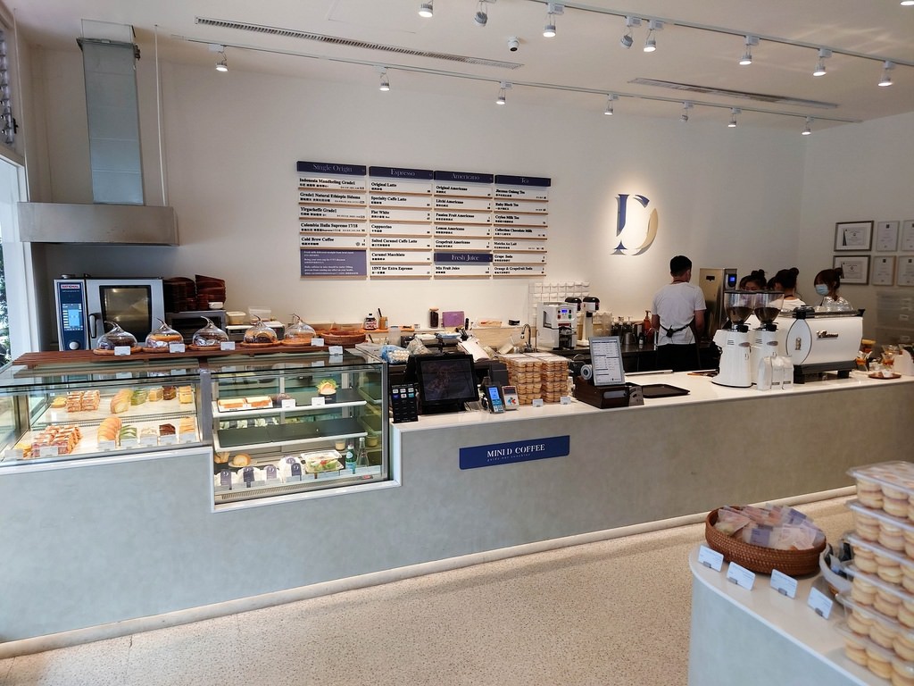 [食記][高雄市] MINI.D Coffee 至聖貳號館 — 品嘗優質手沖咖啡和欣賞藝術的優雅生活品味 – Jeremy以食為天